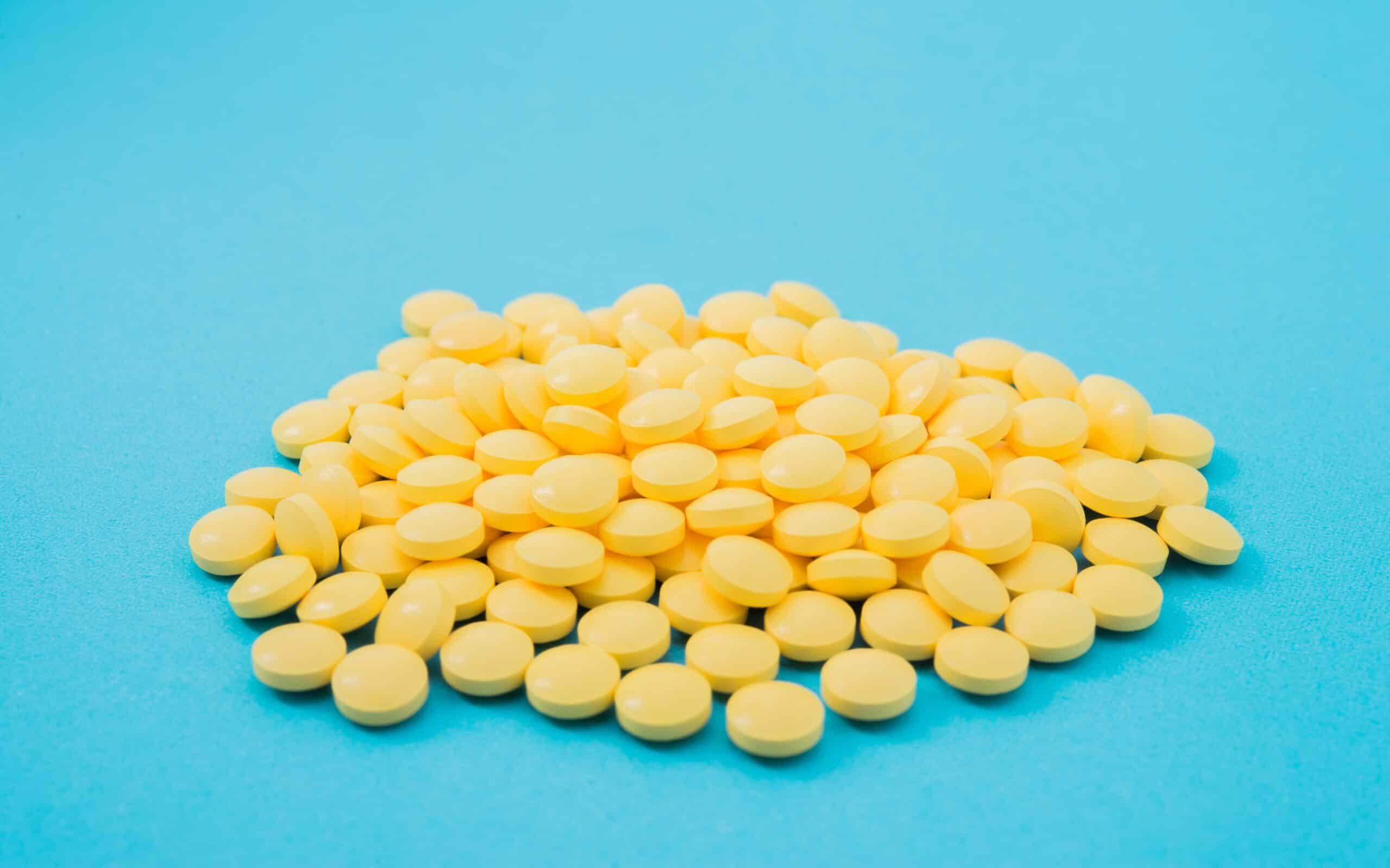 230 Yellow Round Pill Identification & Safety Guide